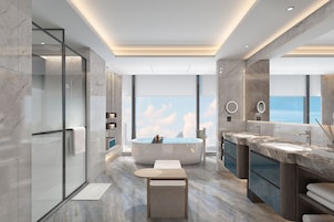 Quarto (Suites) | Casa de banho | Um chuveiro fixo, artigos de higiene pessoal grátis