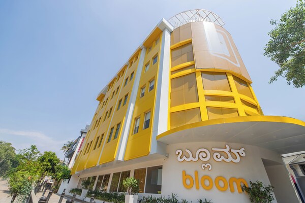 Bloom Hotel Richmond Road - Bangalore