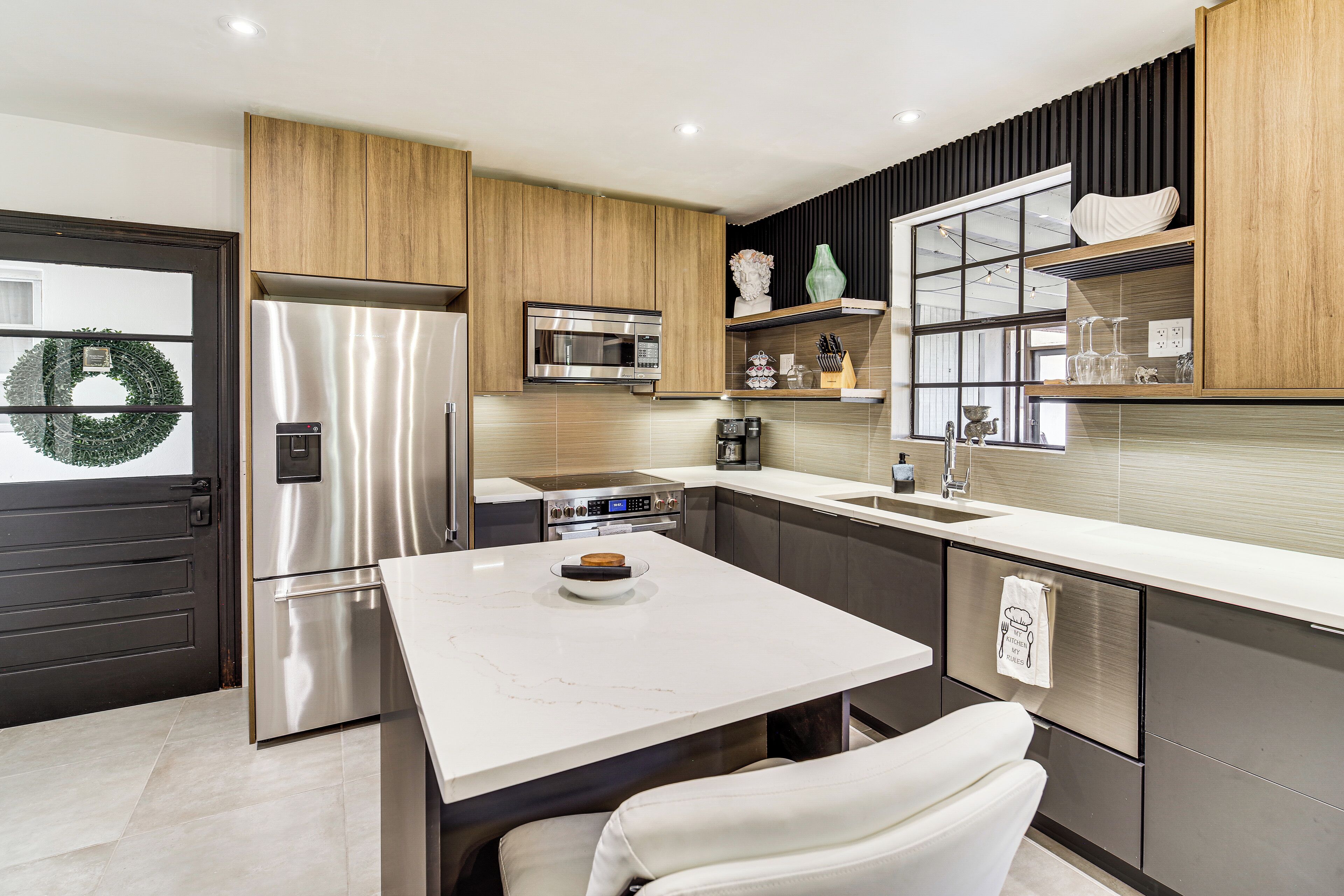 Casa (2 Bedrooms) | Interior