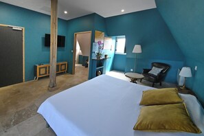 Quarto Duplo Comfort | Secretária, secretária adequada para computadores portáteis 