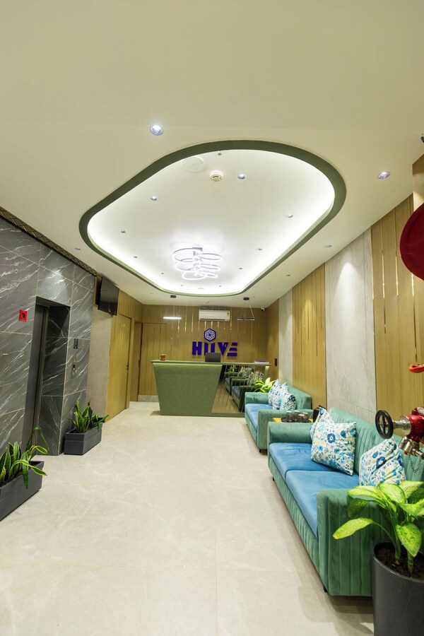 Hiive By Convivial Hotels - Raipur