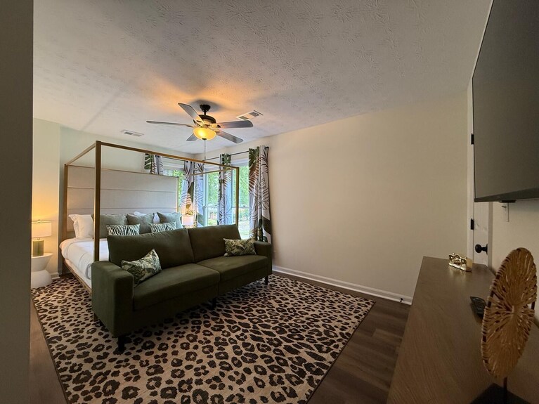 Jungle-inspired 4br Oasis - Peaceful & Private - Columbus, GA