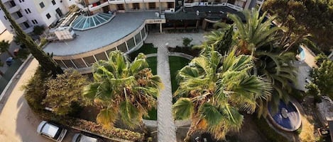 Fachada da propriedade