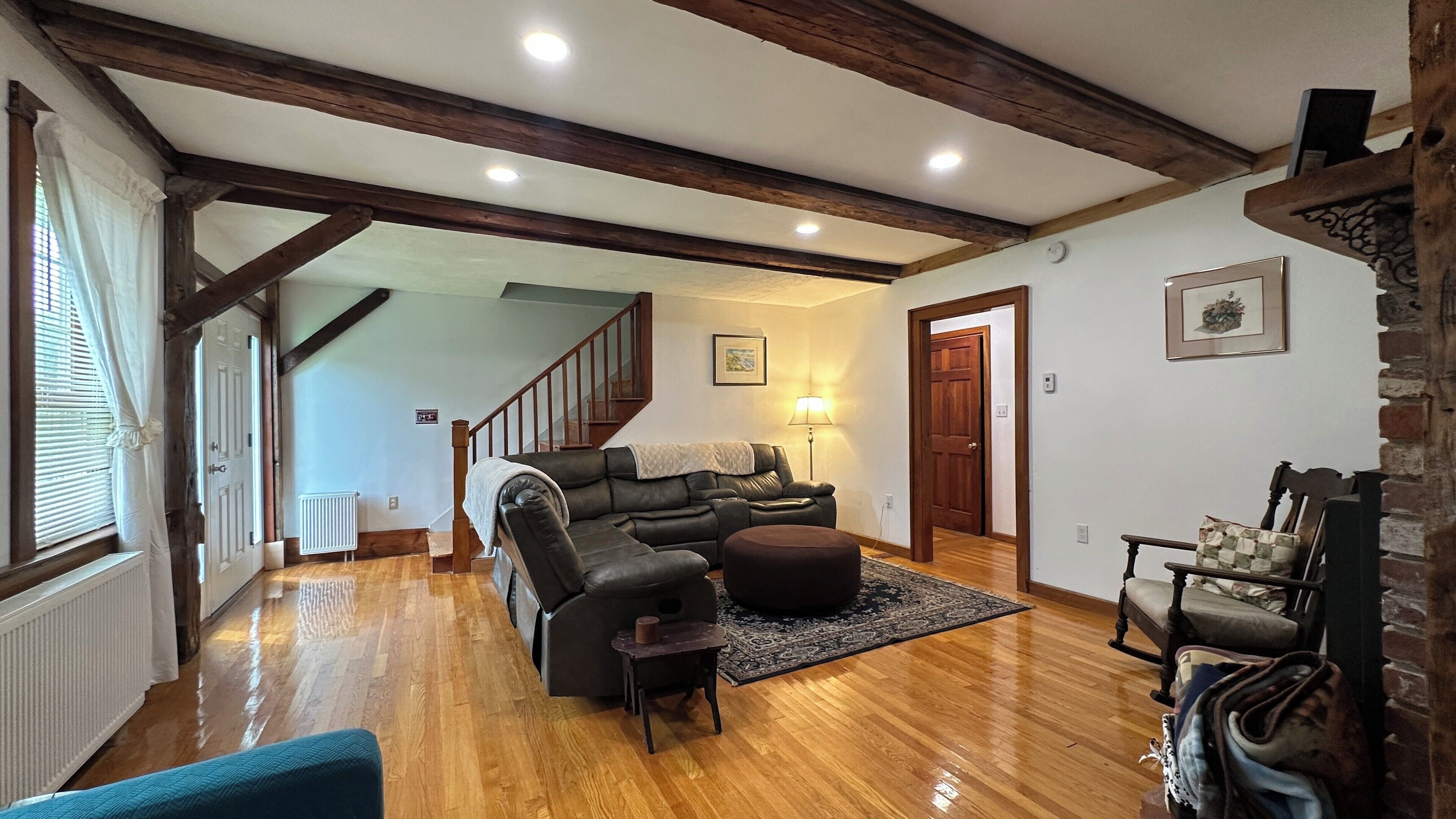 Spring Oaks 3-bedroom 2-bath. Pet Friendly! - Maine