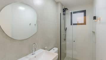 Apartamento básico | Banheiro