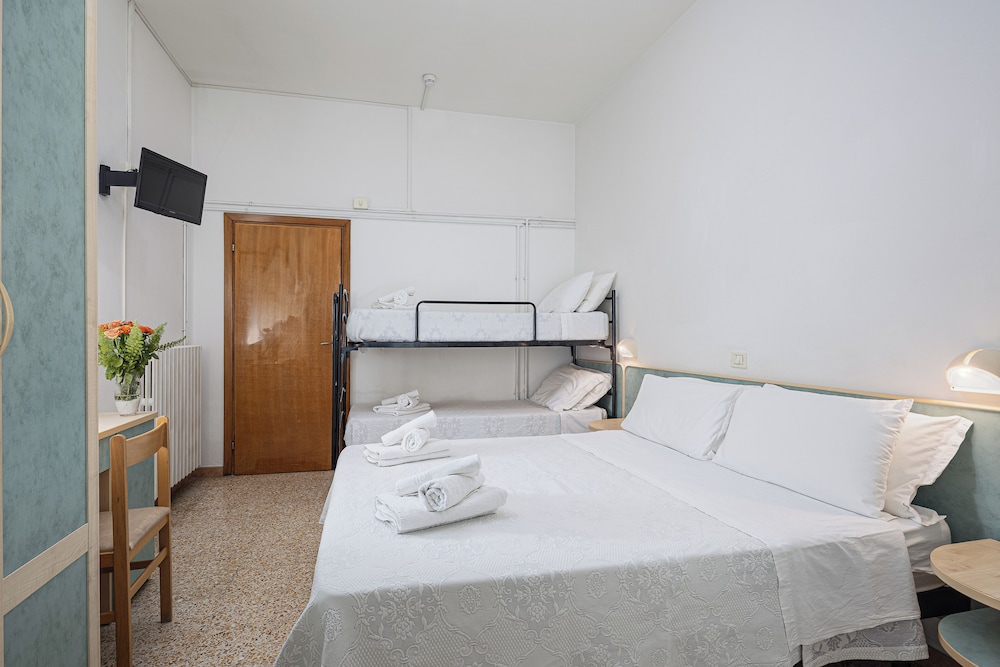 Hotel Luca - Cesenatico