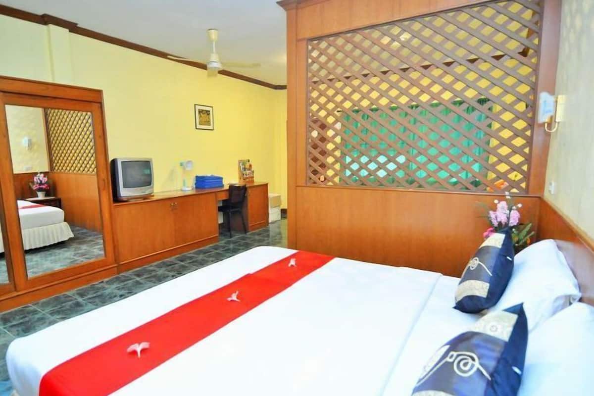 Suite Deluxe, 1 cama king-size, vista para o jardim | Cofre no quarto, Wi-fi grátis