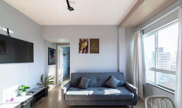 Apartamento Básico | Sala de estar