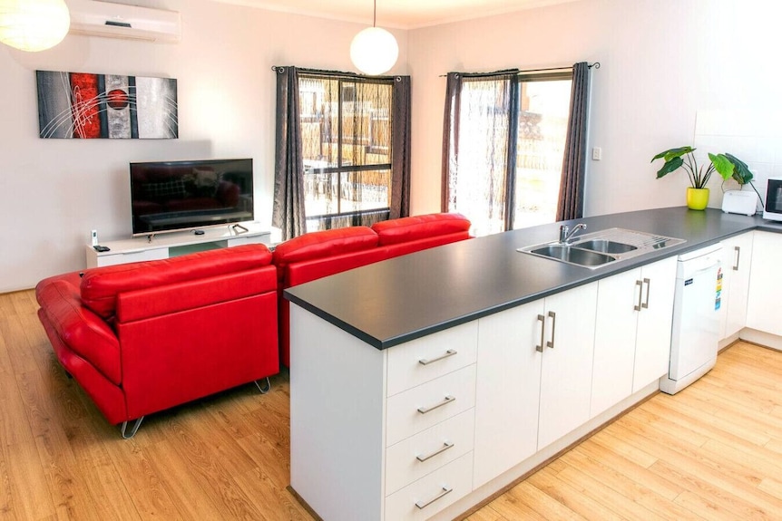 Riverview- Modern 3 Bedroom Sleeps 2-8 - Adelaide Hills Council