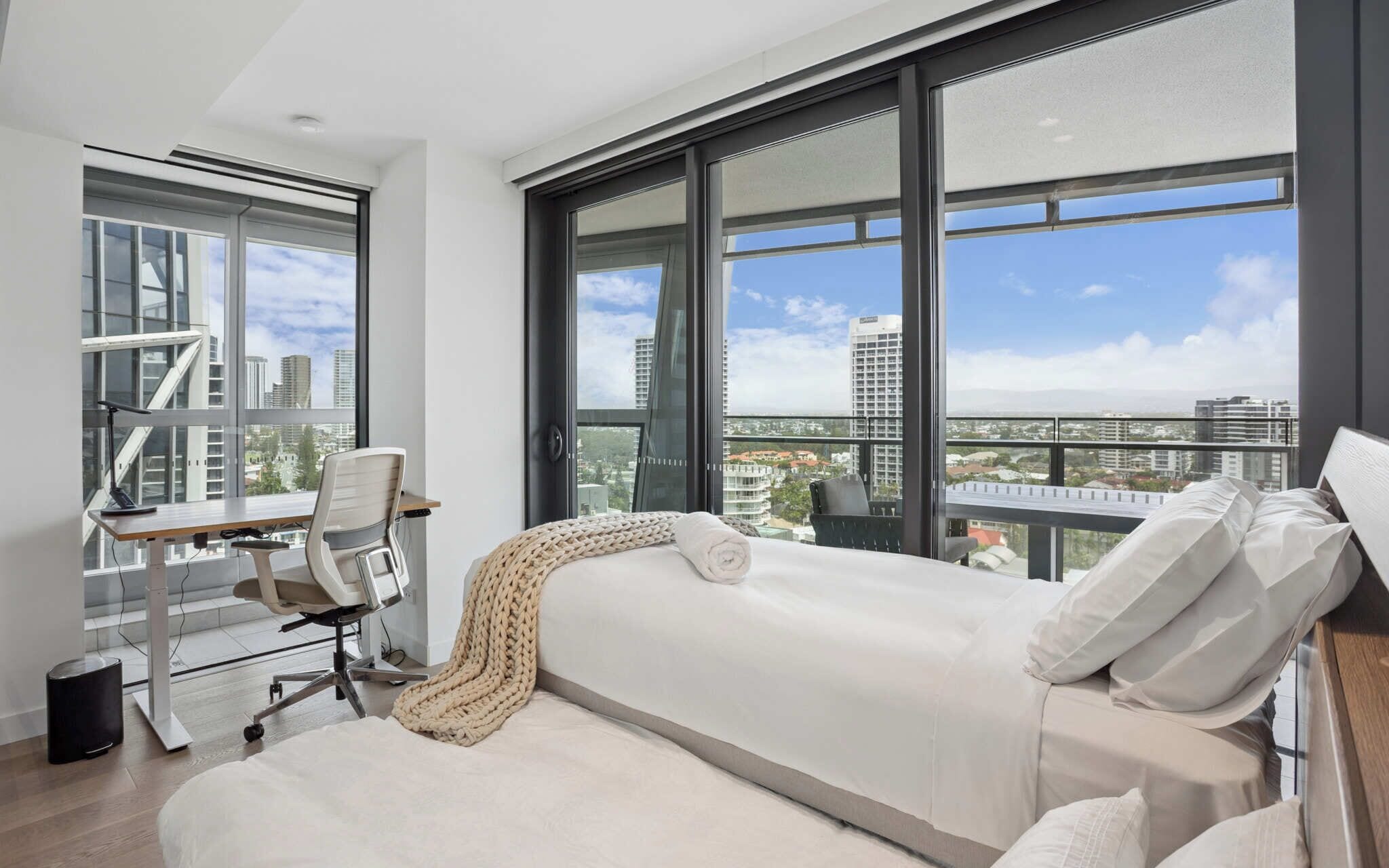 Apartamento Elite, 2 quartos, varanda, vista para o canal | Lençóis de algodão egípcio, roupa de alta qualidade 