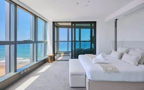 Apartamento Elite, 2 quartos, vista para o oceano | Roupa de alta qualidade, ferro/tábua de engomar, Wi-fi grátis 