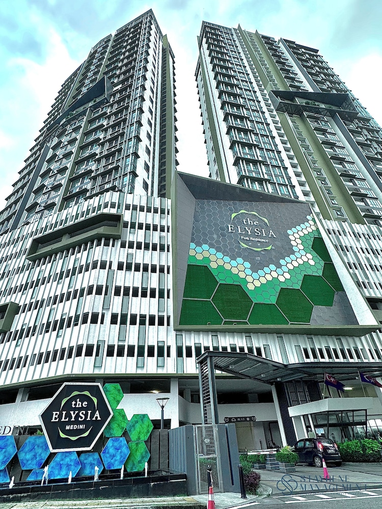 Elysia Park Residence By Stayrene - Gelang Patah