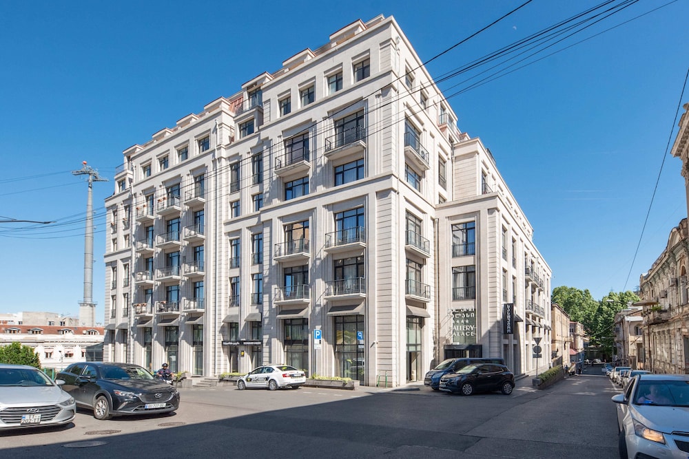 Hb Elementa Hotel - Tbilisi