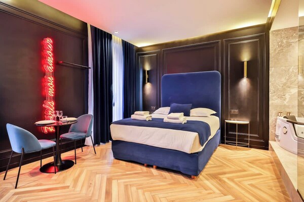 Wonderful Suite With Ac Le Marais Beaubourg - Paryż