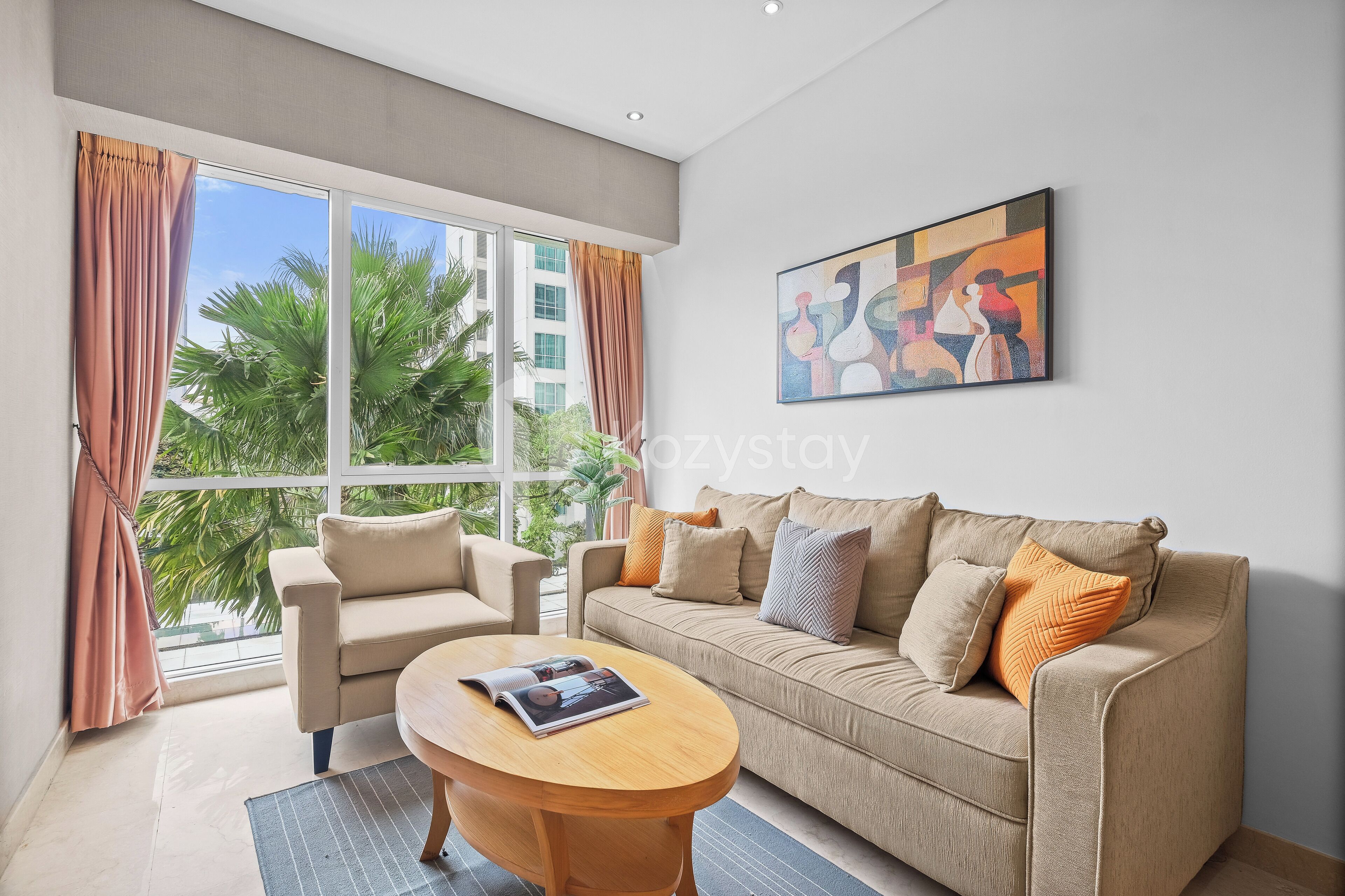 Apartamento, 2 quartos, Vista para a cidade | Sala de estar | Smart TV de 43 polegadas com canais por cabo, Netflix 