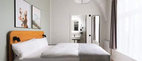 Suíte conforto | Individualmente decorados, individualmente mobiliados, escrivaninha