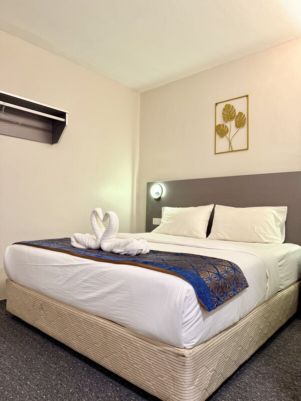 Capital O 91281 Hotel First Garden By Kr Cosmos - クアンタン