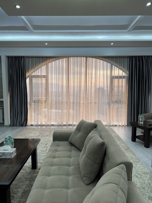 Suite Superior, vista para a montanha | Roupa de alta qualidade, edredões de penas 