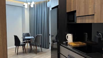 Apartamento, Vista para a cidade | Roupa de alta qualidade, edredões de penas