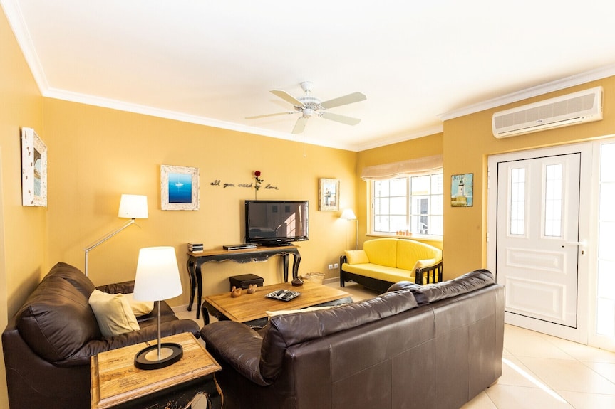 3 Bedroom Villa In Condominium With Pool By Algarvemanta (19v3) - Altura