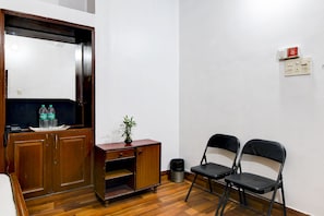 Quarto Clássico com Cama de Casal | Comodidade do quarto