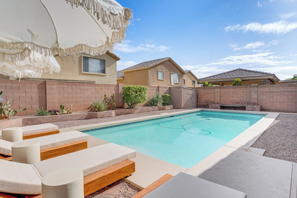 6 Mi To State Farm Stadium: Avondale Family Home! - Avondale, AZ