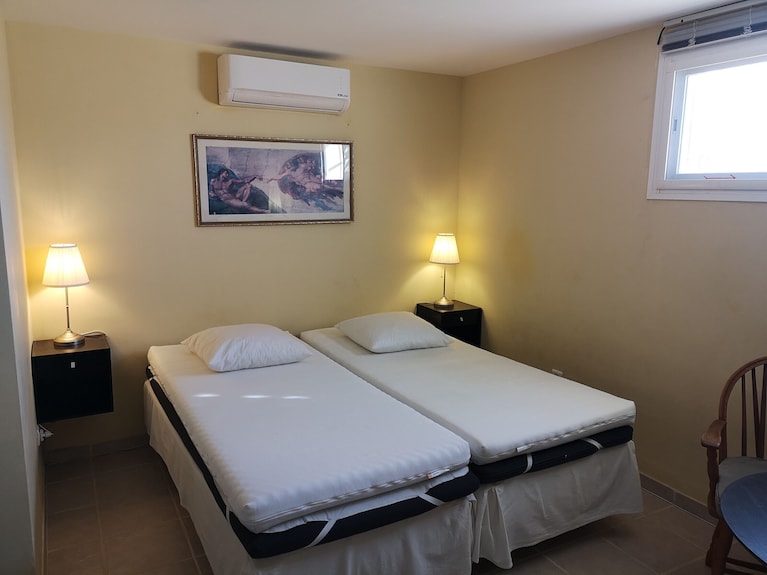 Apartamento 'Villa Roca' Con Vistas Al Mar, Wi-fi Y Aire Acondicionado - Estepona