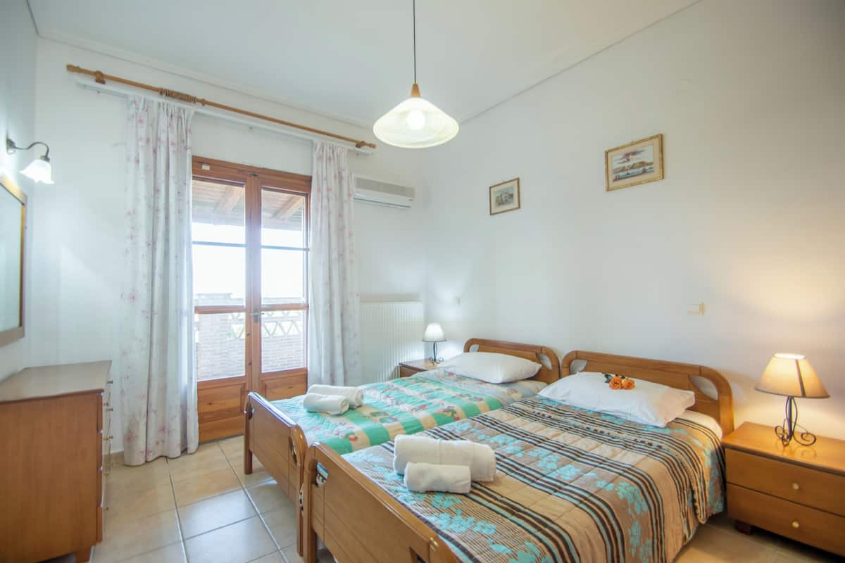 Casa Clássica, 2 quartos, varanda, vista para a montanha | Cofre no quarto, ferro/tábua de engomar, Wi-fi grátis