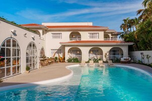 Piscina externa