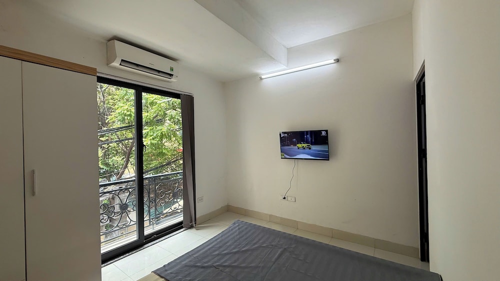 Era Apartment Kham Thien - Hanoi