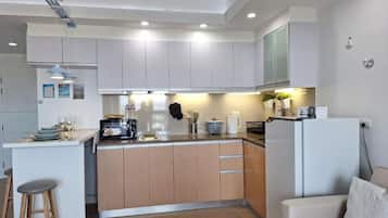 Condo, 1 quarto, acessível, sacada | Parte interna