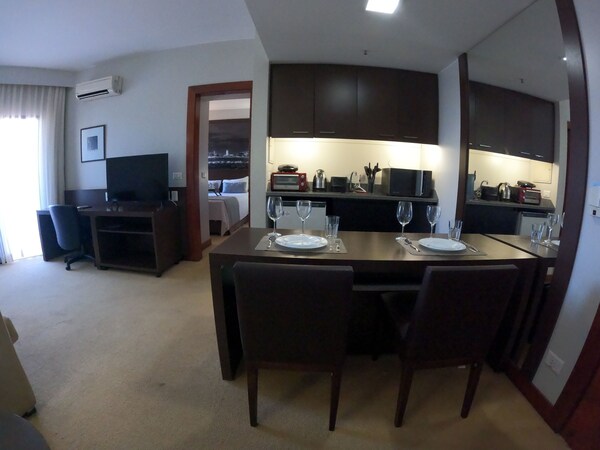 Bonaparte Hotel - Brasília