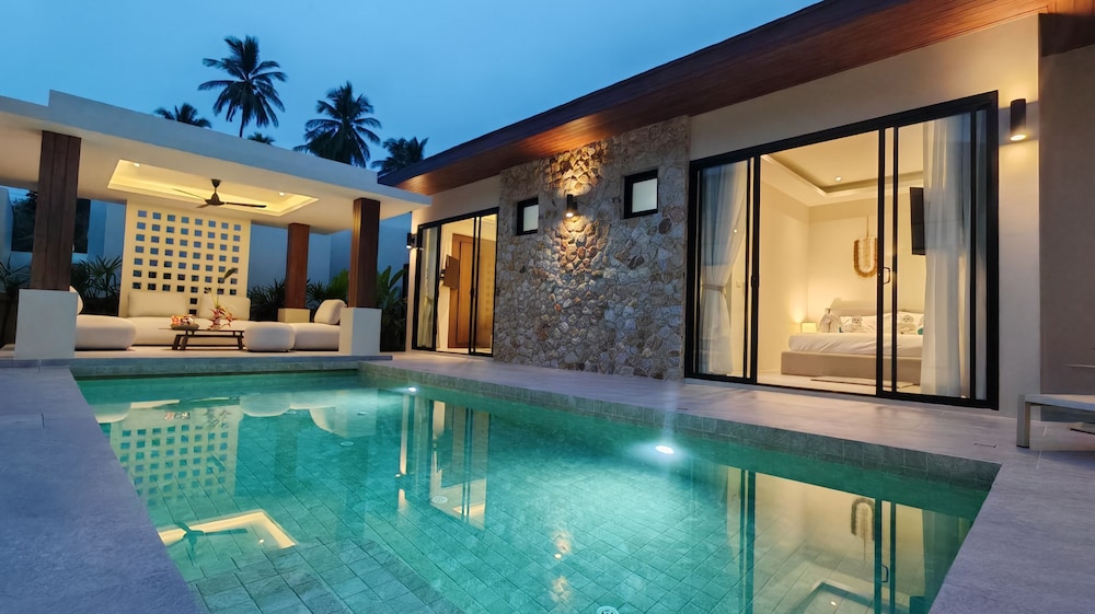 Santi Tara Villas - サムイ島