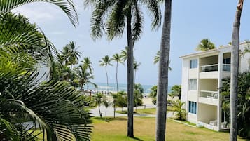 Quarto, vista para a praia | Vista do quarto