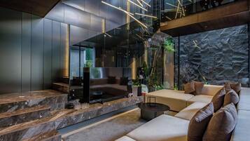 Three-Bedroom Villa Grey | Sala