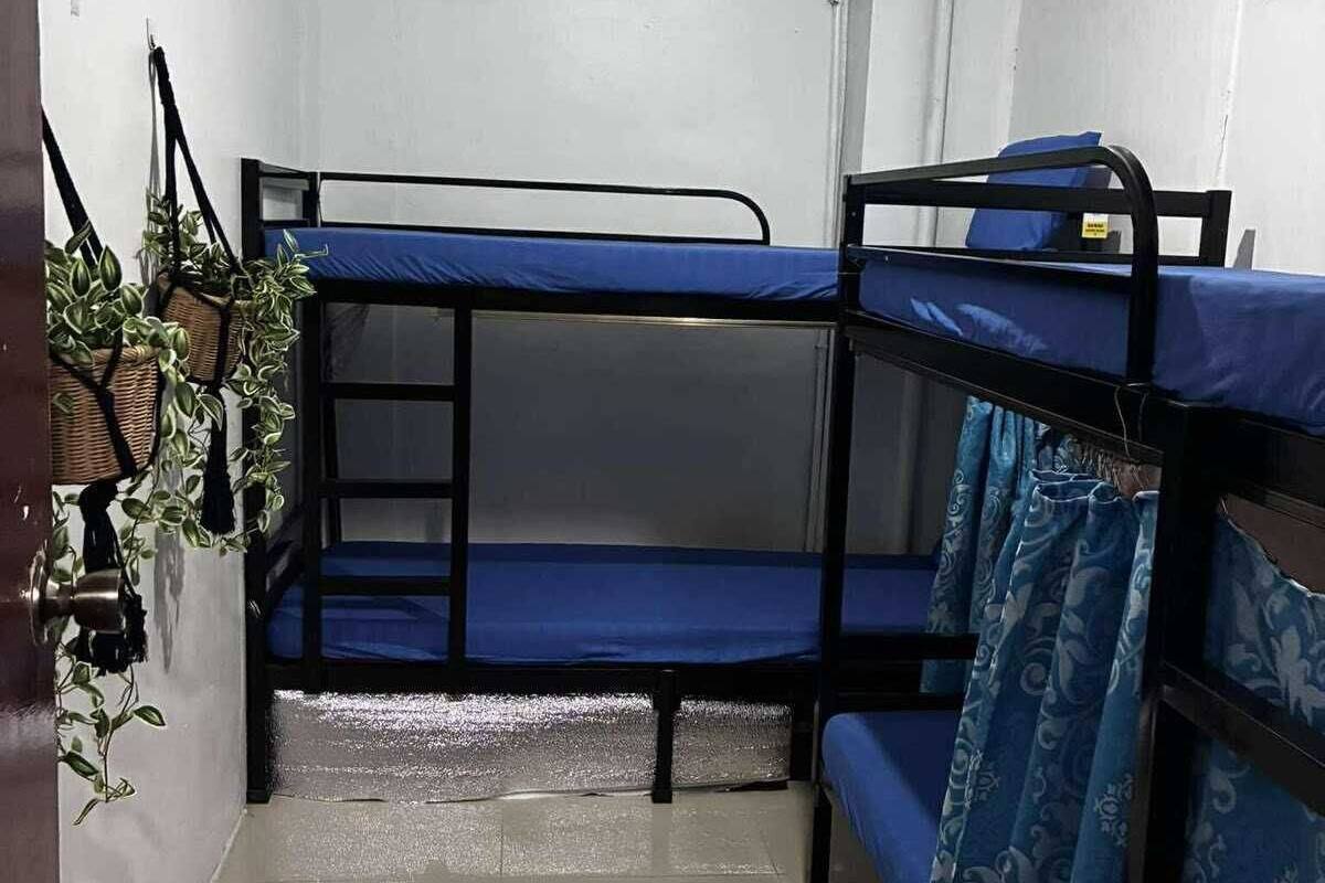 Quartos insonorizados, Wi-fi grátis, roupa de cama fornecida