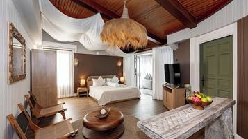 Luxury Oceanview Penthouse | Secretária, secretária adequada para computadores portáteis