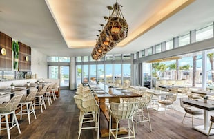 5 restaurantes: opção de café da manhã, almoço e jantar