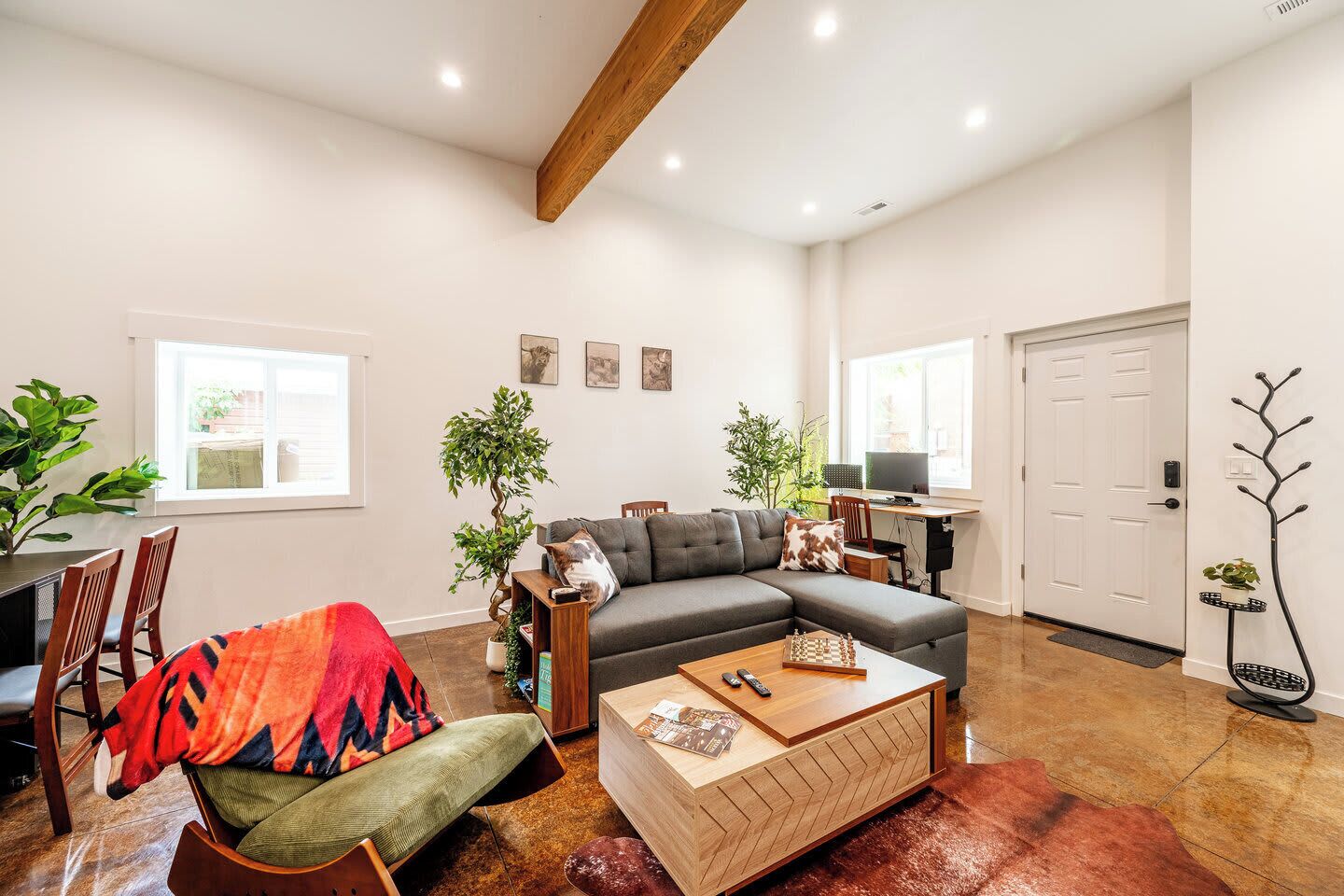 Vaulted Den | Chic 1br W/fireplace, Downtown Sheridan, Wy - New - Standing Desk, Stocked, Pets Invited! - Sheridan, WY