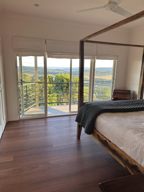 River Rock Retreat Maroochy. Sunshine Coast Hinterland 10 Acre Resort Style - ノーサ・シャイア