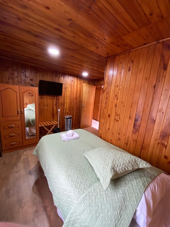 Quarto Básico, 1 cama individual | Wi-fi grátis