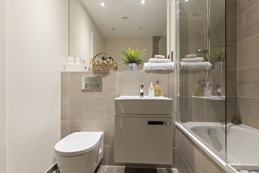 Family Apart For 7 Easy Booking - Aéroport de Londres Heathrow (LHR)