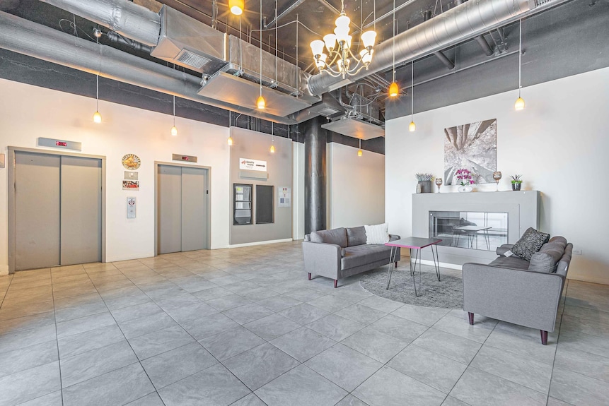 Spacious 2br In Chicago Near Mccormick Sleeps 8 - Chicago