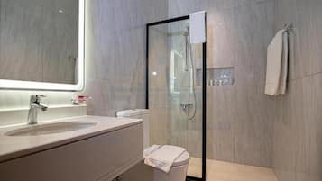 Sabonete, shampoo, papel higiênico