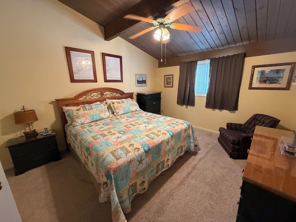 Charming 2-bedroom Beachside Duplex with WiFi, AC in wonderful Atlantic ...