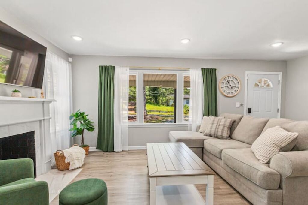 Renovated 4b Home - 3 Miles To Campus! - Tuscaloosa, AL