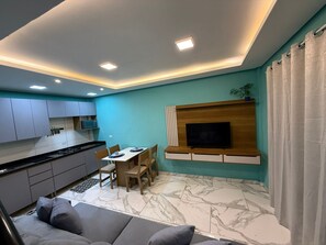 Loft famĂlia, sacada, vista para o pĂĄtio | Sala de jantar