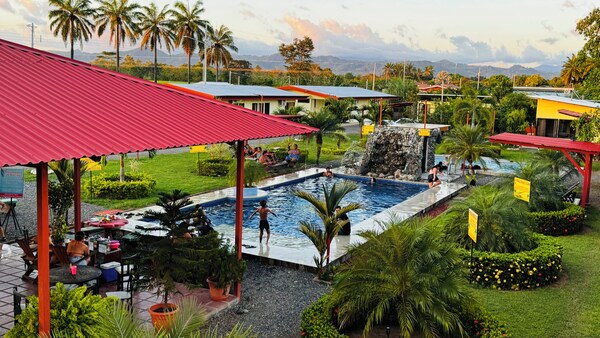 Los Angeles Hotel & Resort - Parrita