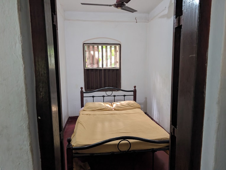 Budget Kerala Countryside Heritage Villa Near Waterfall - Kerala