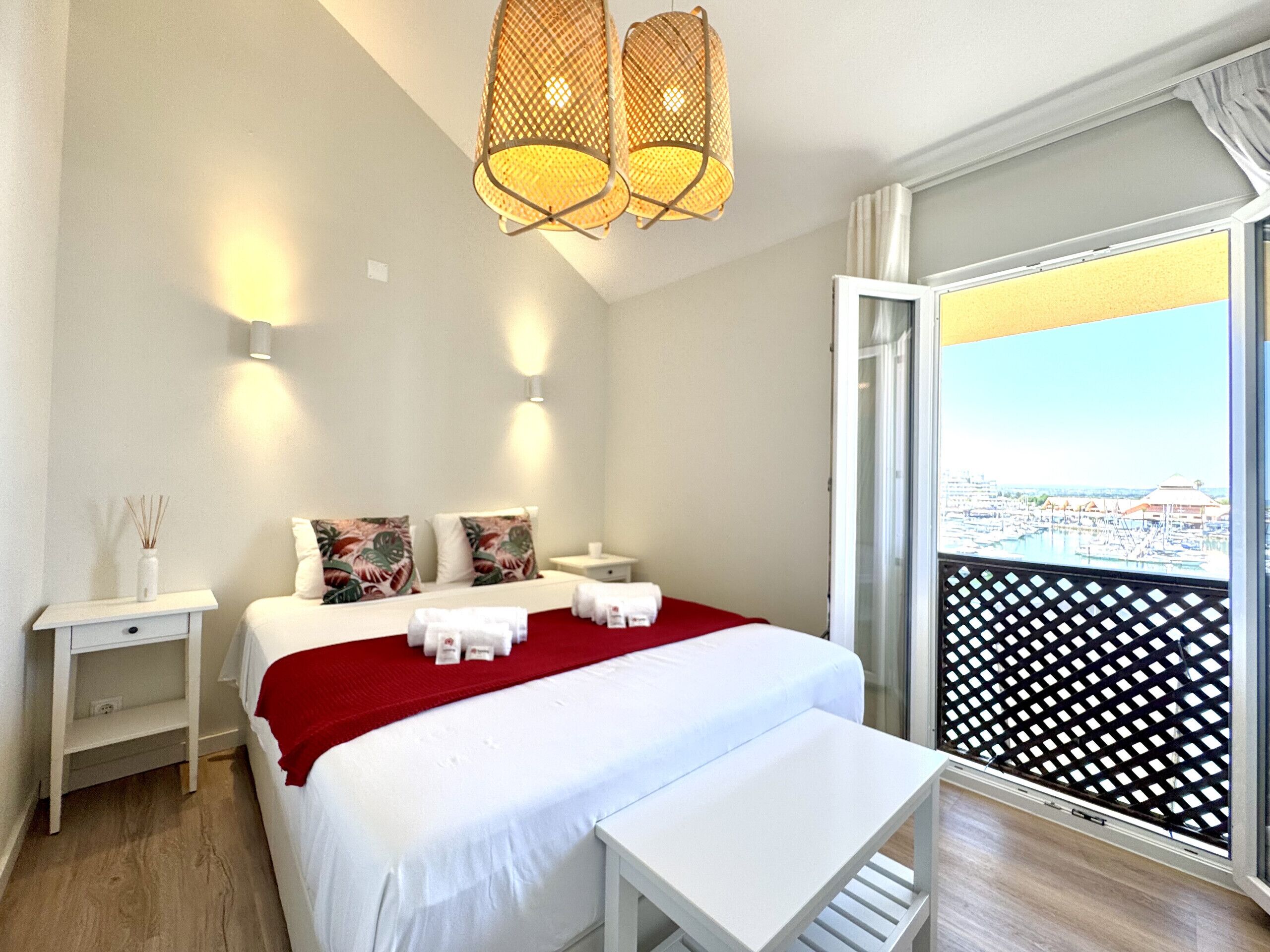 3 quartos, roupa de cama fornecida 